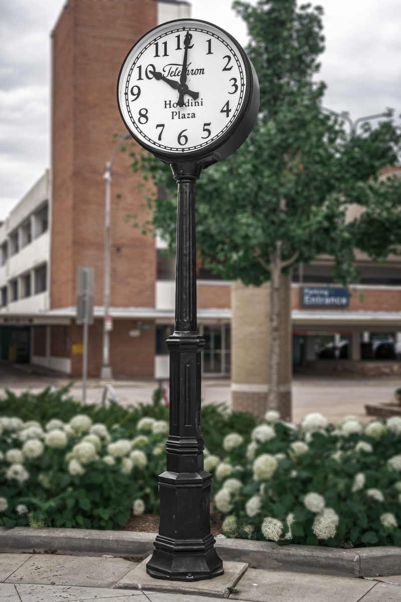 Post Clock Restoration - Houdini Plaza - Appleton, WI